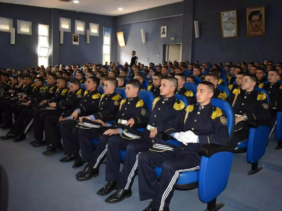 نسبة نجاح 100 بالمائة .. مدارس أشبال الأمة تسجل نتائج "ممتازة" في امتحانات شهادة التعليم المتوسط ...